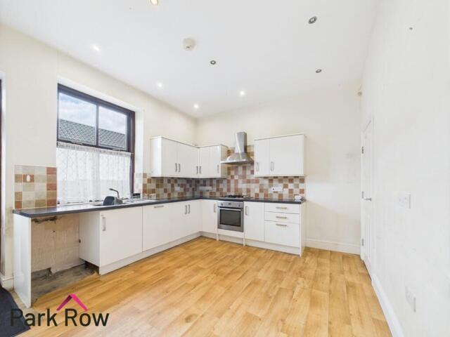 For Sale 3 Bedroom House South Milford North Yorkshire DS98612647