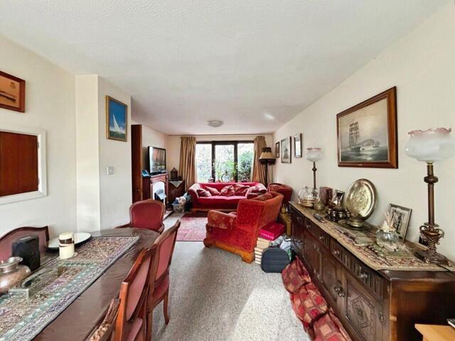For Sale 3 Bedroom House Southampton Southampton DS101674969