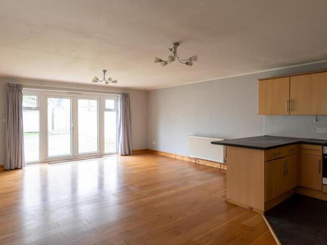 For Sale 3 Bedroom House Southend On Sea Southend on Sea DS100578805