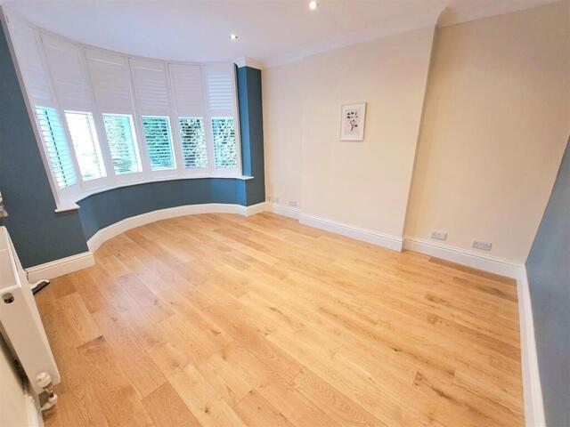 For Sale 3 Bedroom House Solihull West Midlands DS100456323