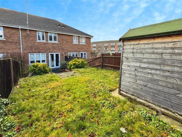 For Sale 3 Bedroom House Sandhurst Gloucestershire DS99029267