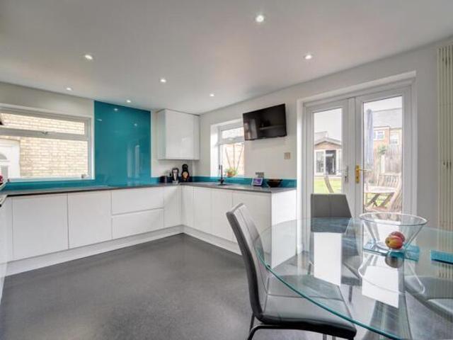 For Sale 3 Bedroom House Sandy Central Bedfordshire DS100540995