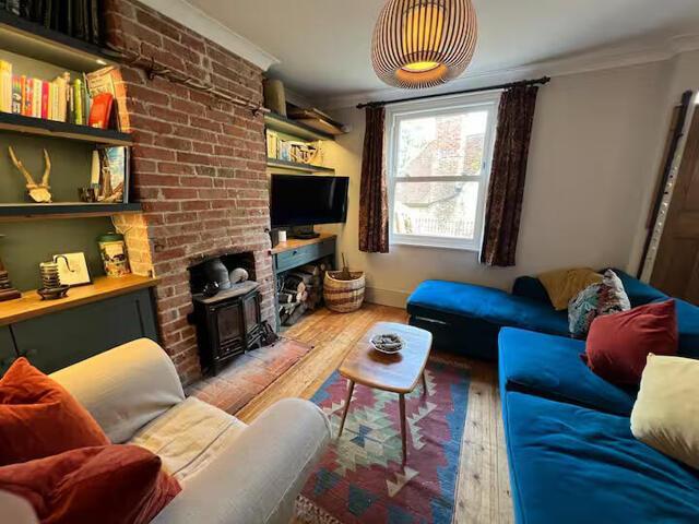 For Sale 3 Bedroom House Shaftesbury Dorset DS99290425