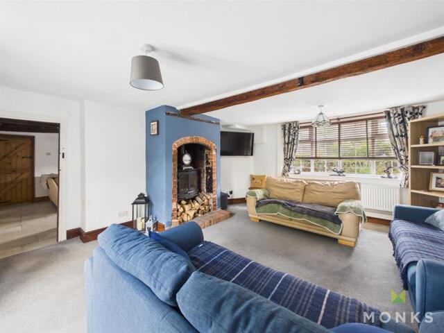 For Sale 3 Bedroom House Shawbury Shawbury DLS99277822