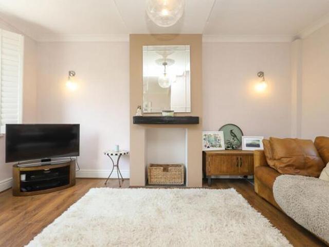 For Sale 3 Bedroom House Sheffield Sheffield DLS100578892