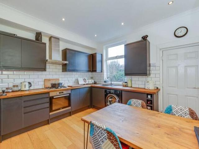 For Sale 3 Bedroom House Sheffield Sheffield DS100684912