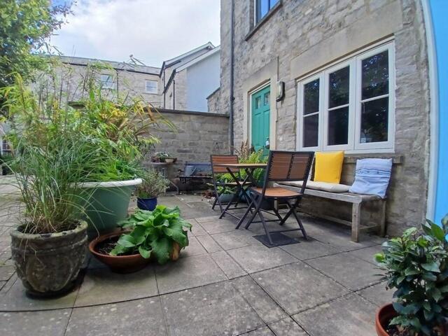 For Sale 3 Bedroom House Shepton Mallet Somerset DLS99571755