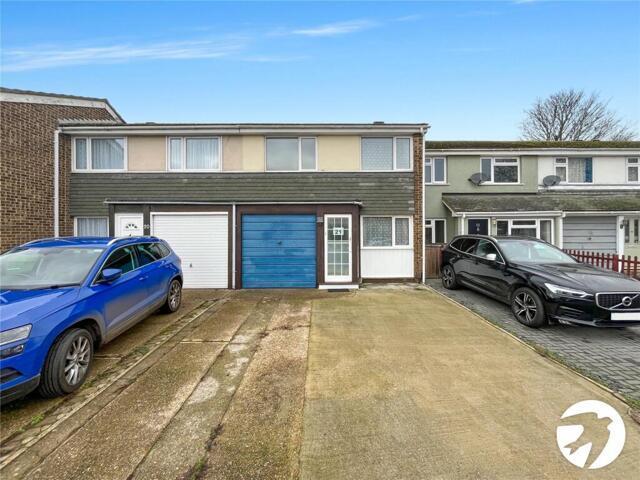 For Sale 3 Bedroom House Sittingbourne Kent DS99475784