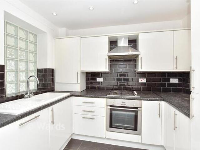 For Sale 3 Bedroom House Sittingbourne Kent DS99344738