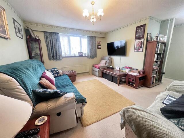 For Sale 3 Bedroom House Springfield Springfield DLS99986083