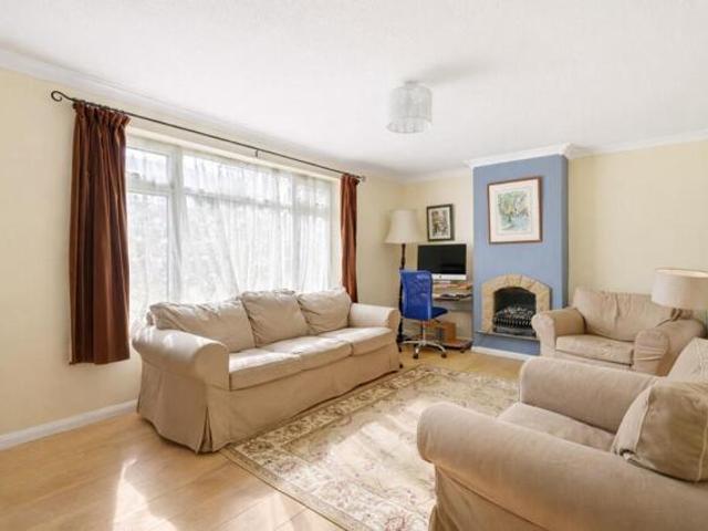For Sale 3 Bedroom House St. Albans Hertfordshire DLS100854781