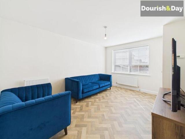 For Sale 3 Bedroom House Stafford Staffordshire DS100854778