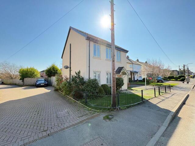 For Sale 3 Bedroom House Staffordshire Staffordshire DS100398591