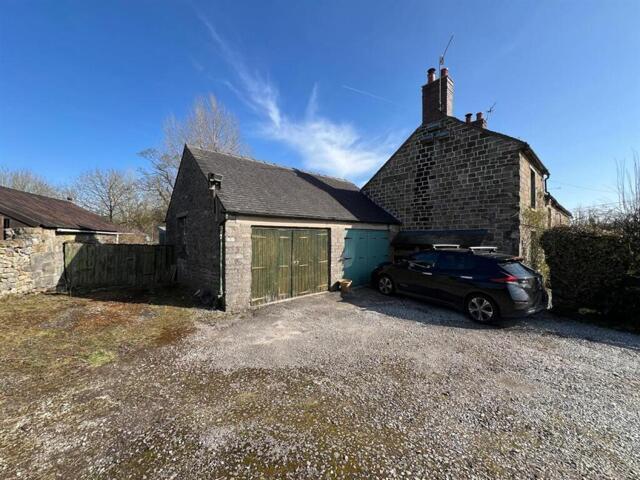 For Sale 3 Bedroom House Staffordshire Staffordshire DS101025485