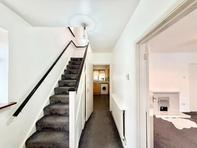 For Sale 3 Bedroom House Stanmore Greater London DLS101676705