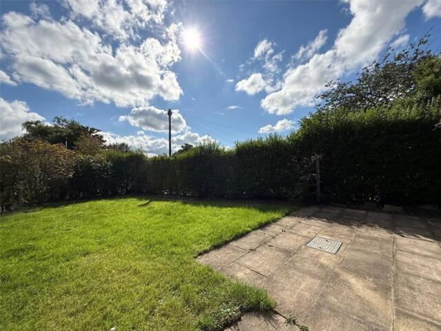 For Sale 3 Bedroom House Stockport Stockport DLS100426712
