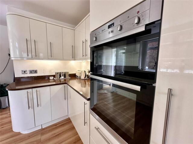 For Sale 3 Bedroom House Stockport Stockport DS98154280