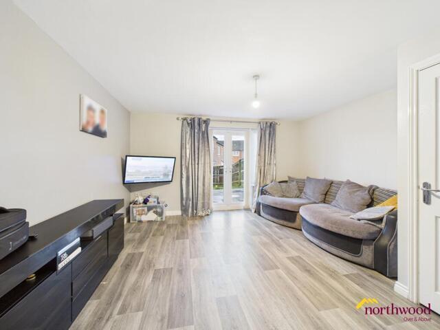For Sale 3 Bedroom House Stoke On Trent Stoke on Trent DS100132718