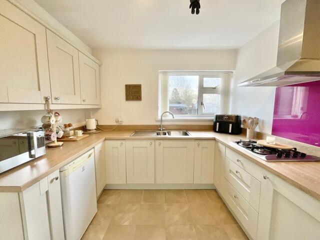 For Sale 3 Bedroom House Stone Staffordshire DLS99986443