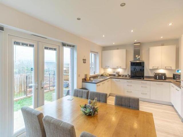 For Sale 3 Bedroom House Stonehouse Gloucestershire DLS99986280