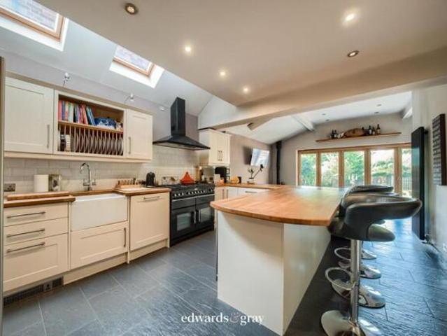 For Sale 3 Bedroom House Stoneleigh Coventry DLS101675264