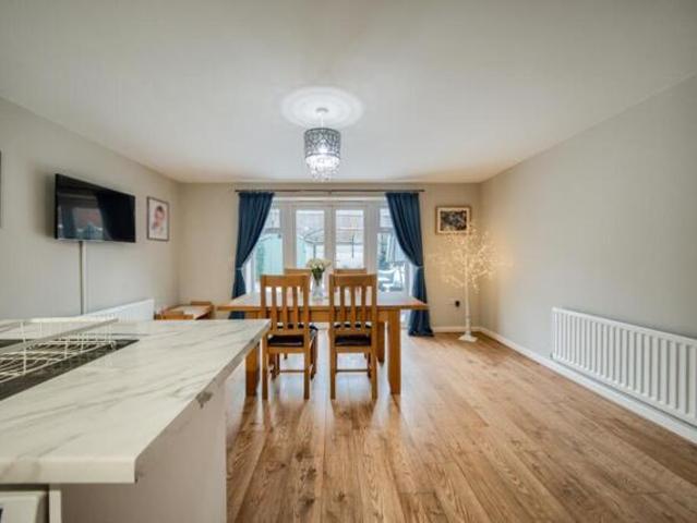 For Sale 3 Bedroom House Stratford Upon Avon Warwickshire DLS99840528