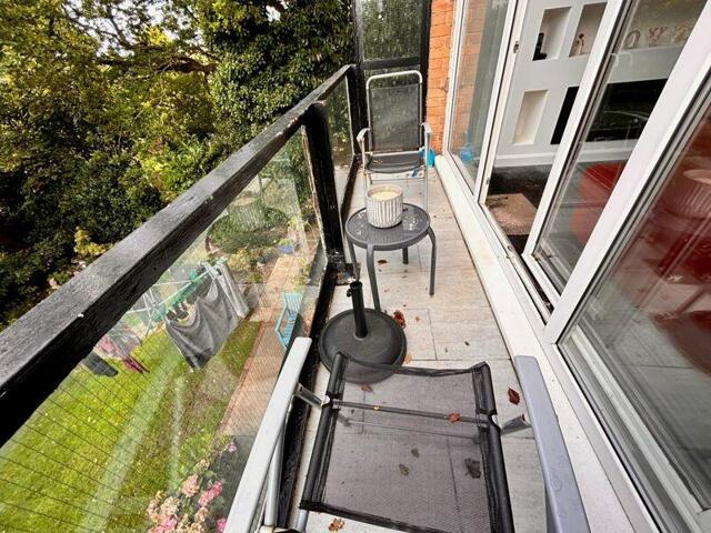 For Sale 3 Bedroom House Sutton Coldfield Birmingham DS98477062