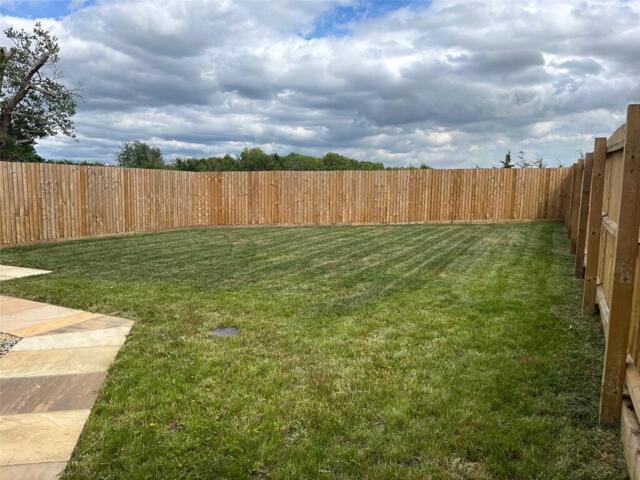 For Sale 3 Bedroom House Suffolk Suffolk DS101931580