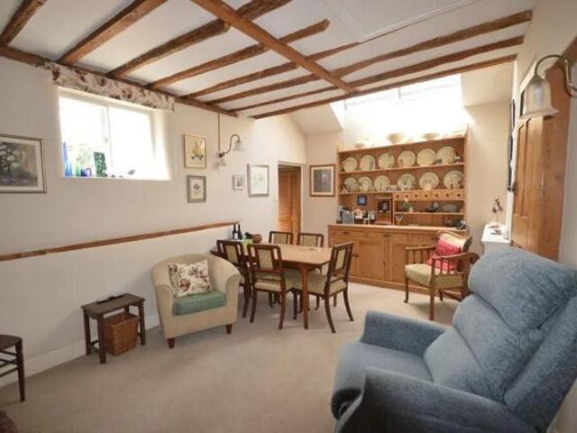 For Sale 3 Bedroom House Sunbury Surrey DS100398118