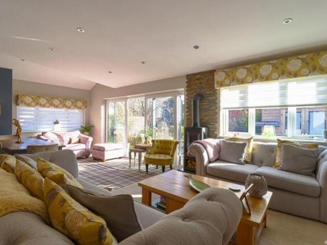 For Sale 3 Bedroom House Sunderland Sunderland DLS99436883