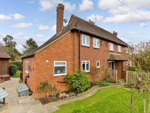 For Sale 3 Bedroom House Surrey Great London DLS101797098