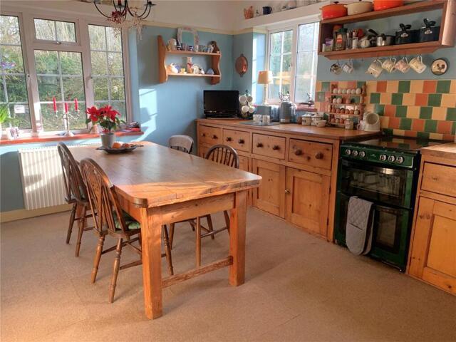 For Sale 3 Bedroom House Surrey Surrey DLS100540979