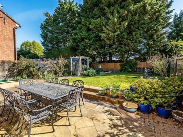 For Sale 3 Bedroom House Surrey Surrey DLS101677875