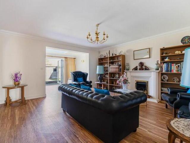 For Sale 3 Bedroom House Surrey Surrey DLS101231900