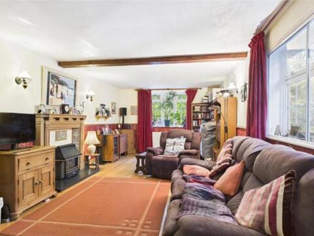 For Sale 3 Bedroom House Surrey Surrey DS98903655