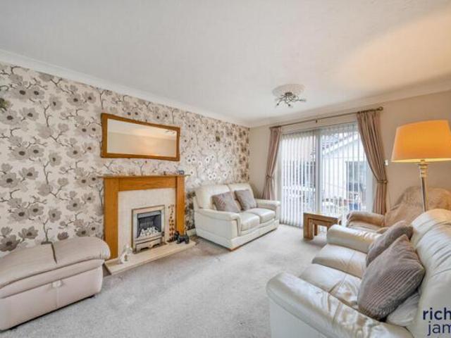 For Sale 3 Bedroom House Swindon Swindon DLS101025758