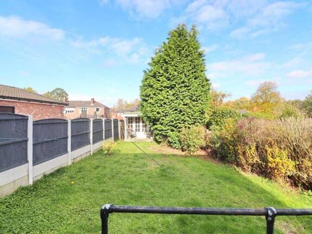 For Sale 3 Bedroom House Swinton Greater Manchester DLS98718312