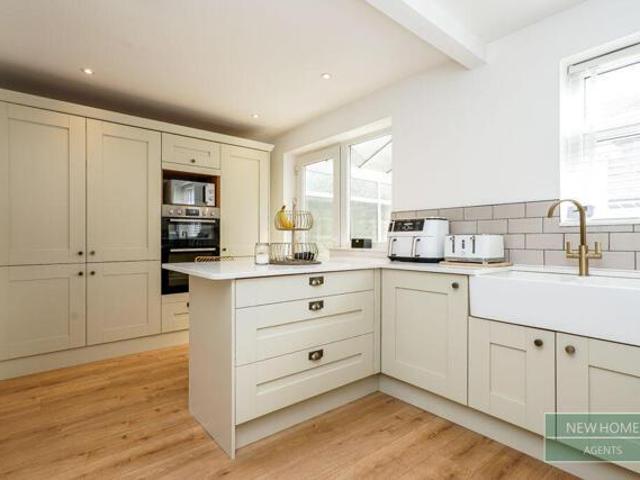 For Sale 3 Bedroom House Pontefract Wakefield DS101891959