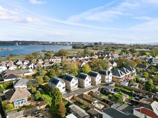 For Sale 3 Bedroom House Poole Poole DLS98335683