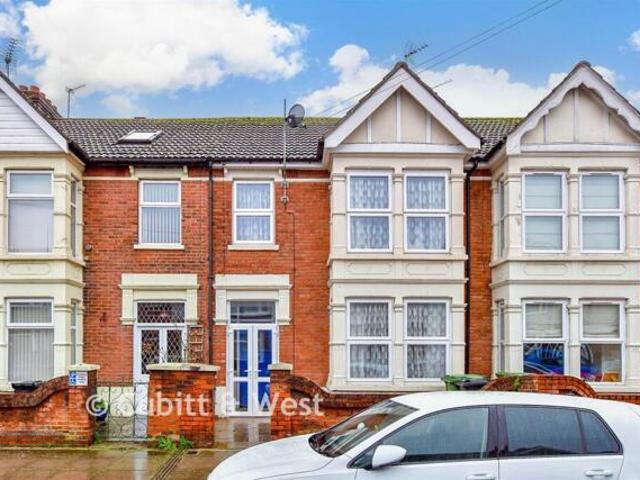 For Sale 3 Bedroom House Portsmouth Hampshire DLS100825175