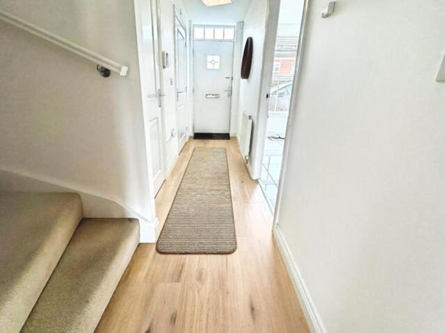 For Sale 3 Bedroom House Peterborough Peterborough DLS101678812
