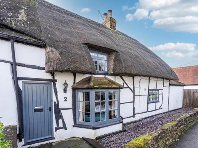 For Sale 3 Bedroom House Quainton Buckinghamshire DS101199762