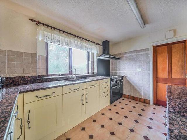 For Sale 3 Bedroom House Rock Cornwall DLS99735926
