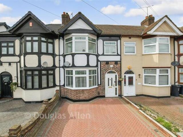 For Sale 3 Bedroom House Romford Essex DS100648880