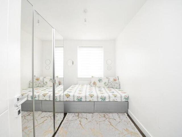 For Sale 3 Bedroom House Romford Greater London DLS101677871