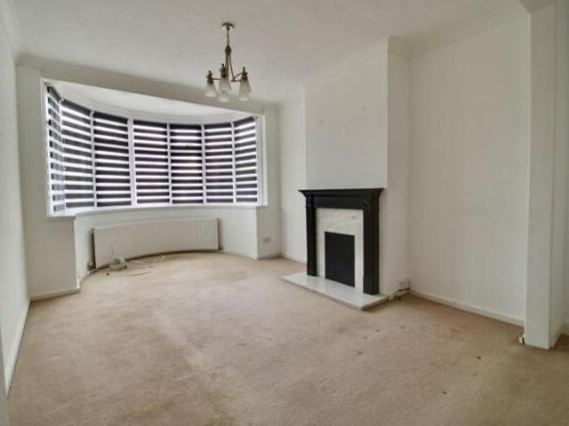 For Sale 3 Bedroom House Romford Greater London DS98718579