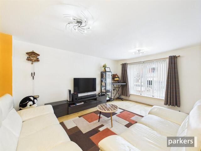 For Sale 3 Bedroom House Reading Reading DLS93437326