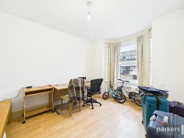 For Sale 3 Bedroom House Reading Reading DS100057861