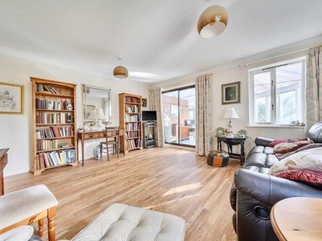 For Sale 3 Bedroom House Redhill Surrey DLS101675249