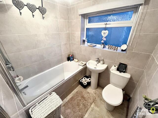 For Sale 3 Bedroom House Rhydyfelin Rhydyfelin DLS99092661